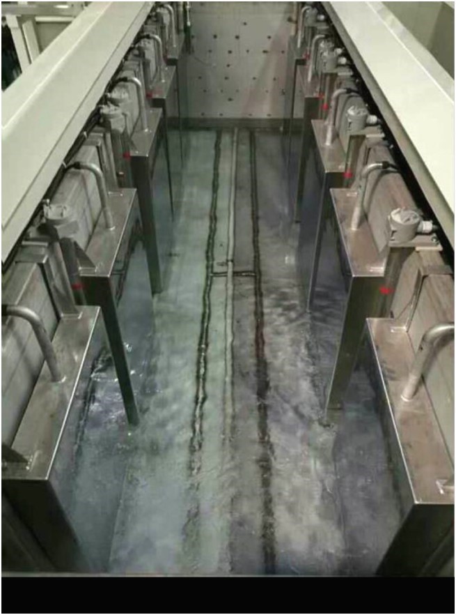 Maatwerk ultrasoon baden en complete laboratorium reiniging straten ...